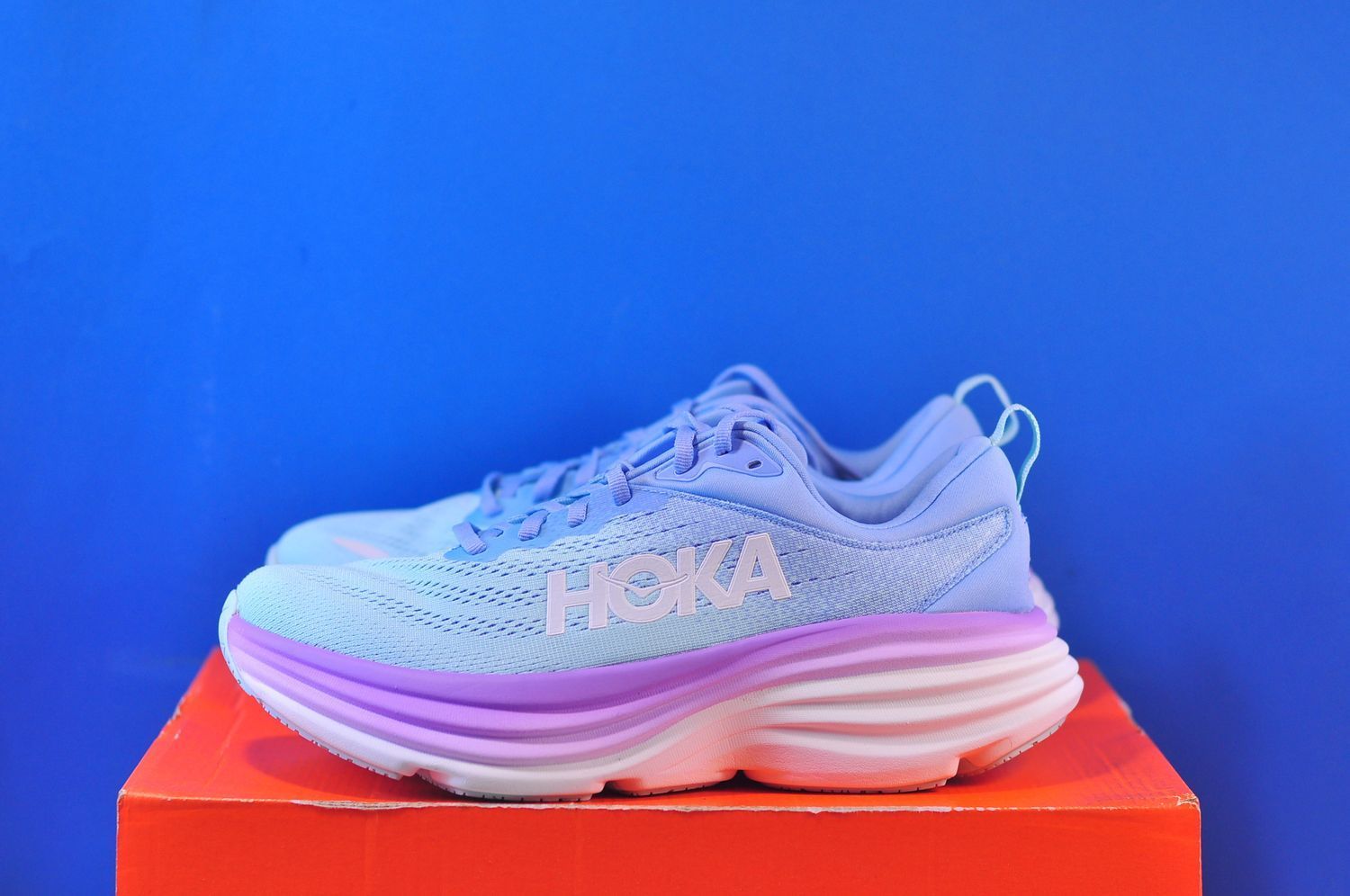 Кросівки Hoka One One Bondi 8 Airy Blue 💛 ціна: 2 999 грн. 💙 Купити у Києві