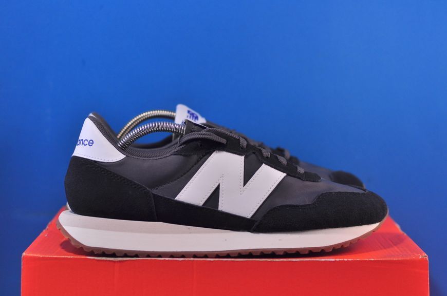 Кросівки New Balance 237 💛 ціна: 2 999 грн. 💙 Купити у Києві