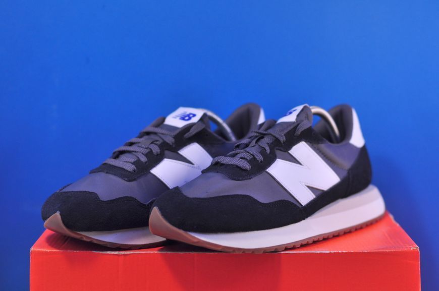 Кросівки New Balance 237 💛 ціна: 2 999 грн. 💙 Купити у Києві