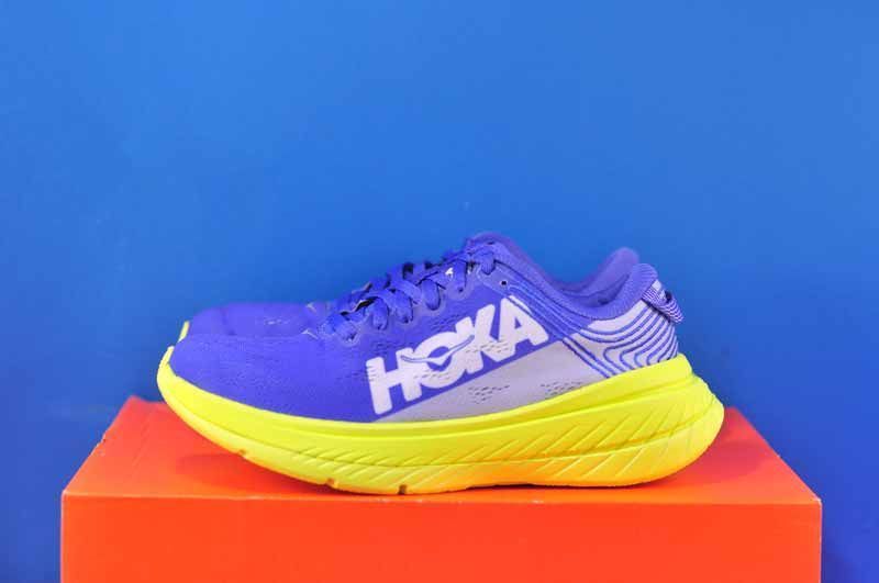 Кросівки Hoka One One Carbon X 💛 ціна: 2 199 грн. 💙 Купити у Києві