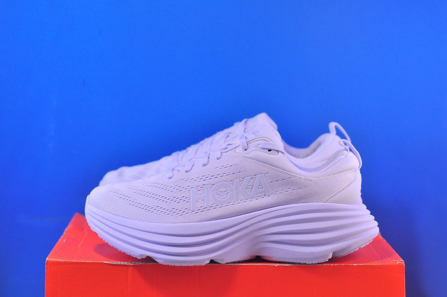 Кросівки Hoka One One Bondi 8 White 1127954 WWH 💛 ціна: 2 999 грн. 💙 ...